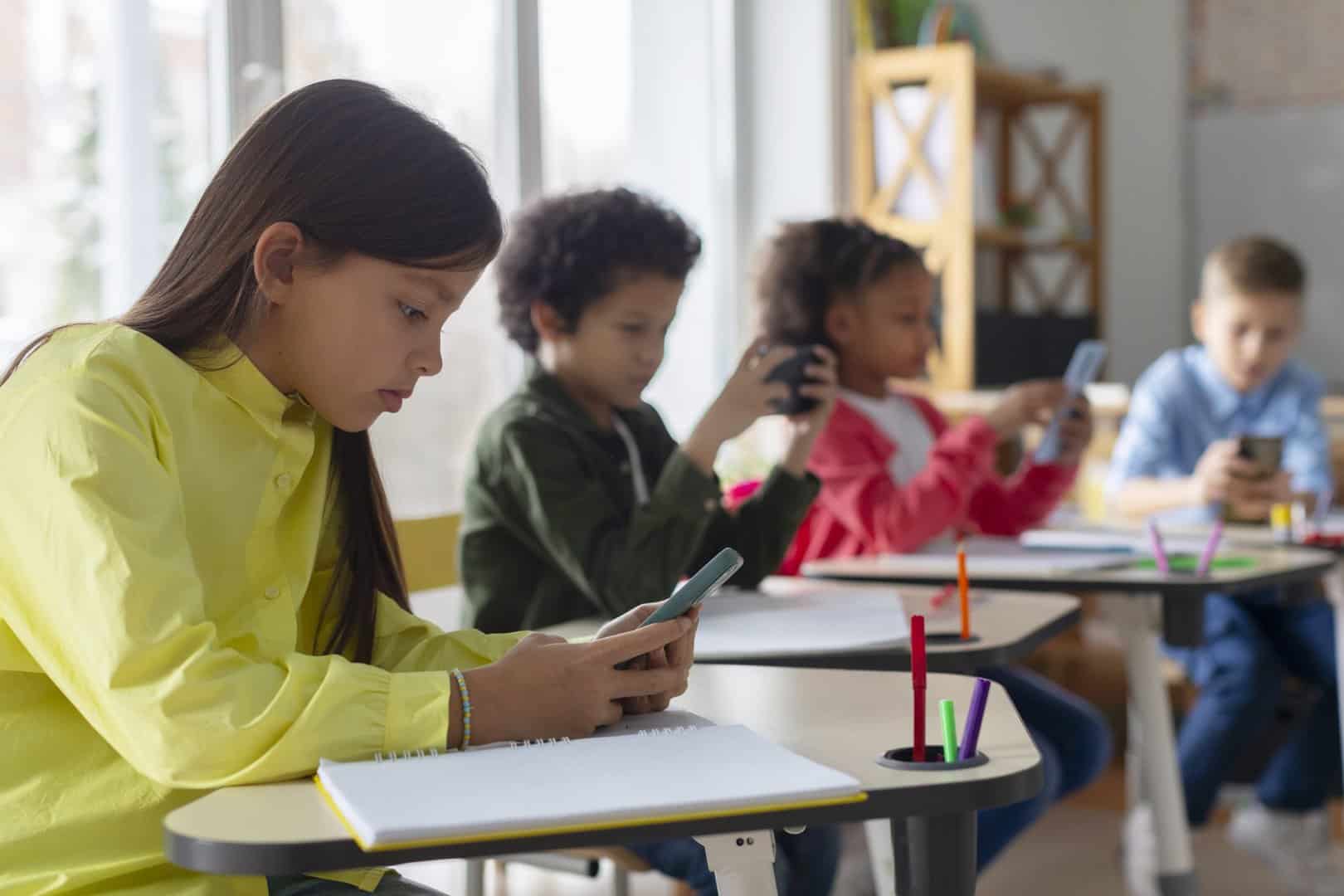 Options for Cell Phones in Classrooms